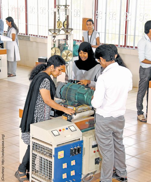 Instrumentation Offers Most Jobs In Marketing & Software