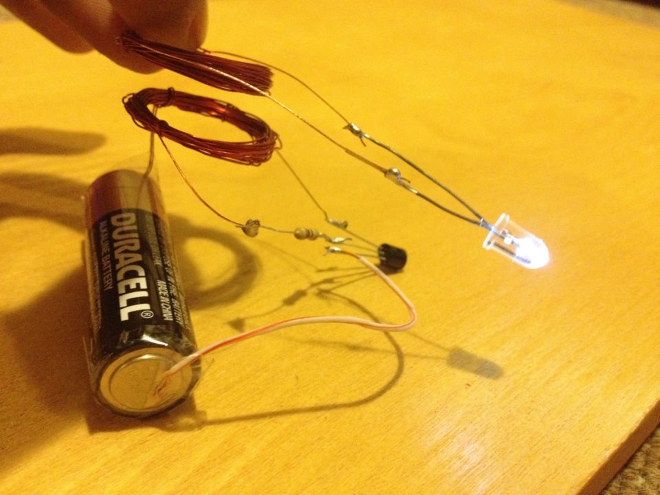 Wireless Electricity Transmission Circuit | Video Tutorial