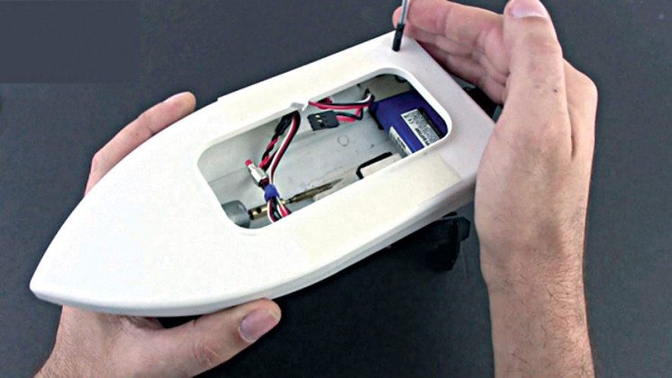 Seamless RC Boat Modelling 101: Your Ultimate Guide to Getting Started