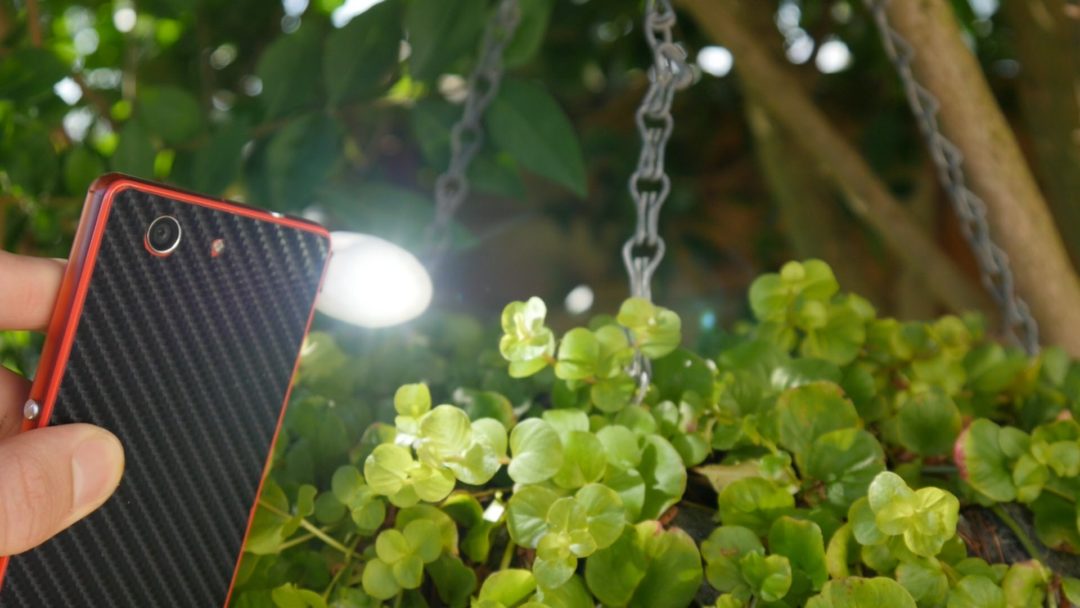 DIY Video: Bright Plug-In Smartphone Light | Basics