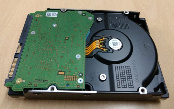 HGST Ultrastar He10: Pretty Serious Storage Options at 8 or 10 TB