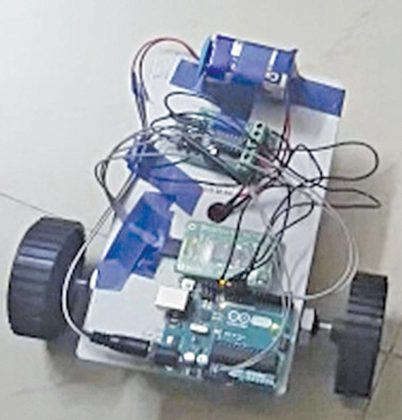 Smartphone Controlled Arduino Based Robot Car | Full Project
