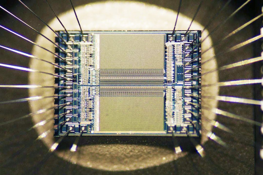 What's inside a Microchip? | Detailed Video Tutorial