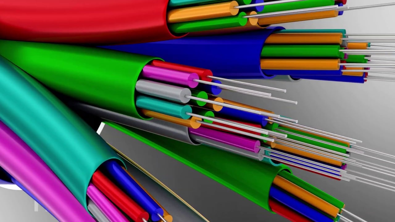 How Does An Optical Fiber Cable Works? | Video Tutorial
