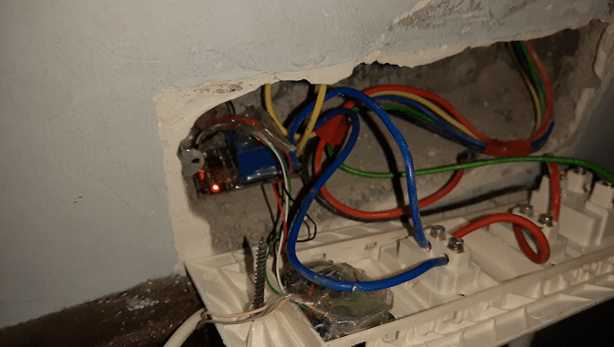 Gesture-Controlled Contactless Switch with Code and Circuit