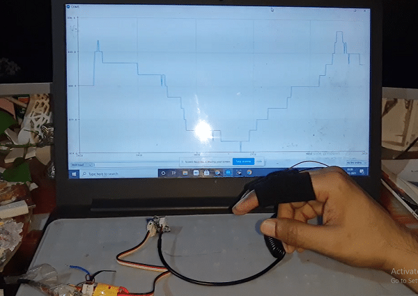GSR Based Lie Detector Device | Full Electronics Project