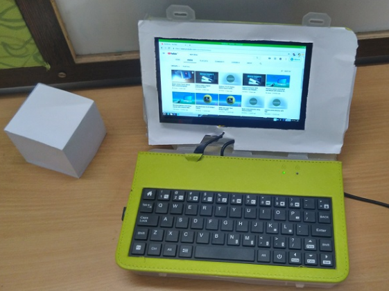 Homemade Laptop Using Raspberry Pi | Raspberry Pi Laptop