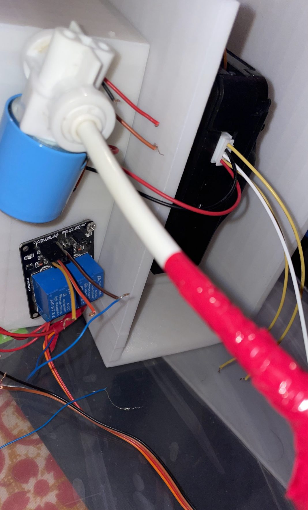 Vending Machine For Water and Beverages