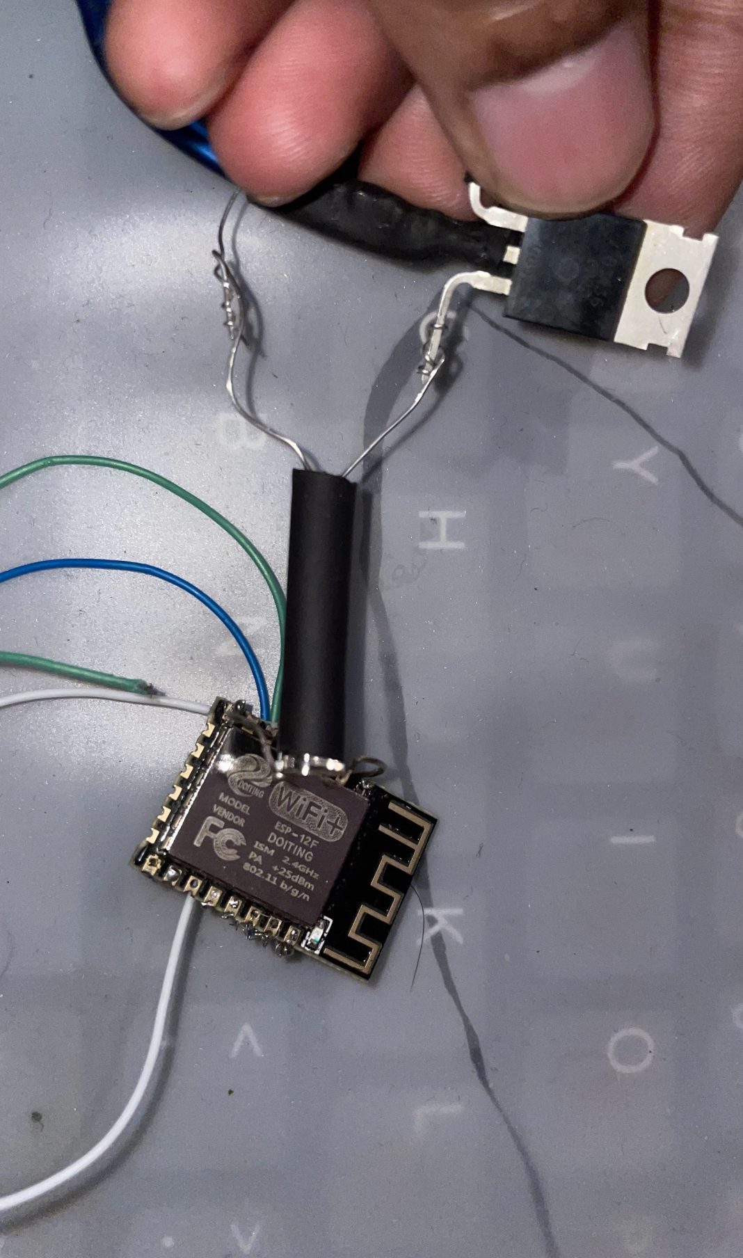 DIY: Low-Cost IoT Solid-state Relay | Full DIY Project