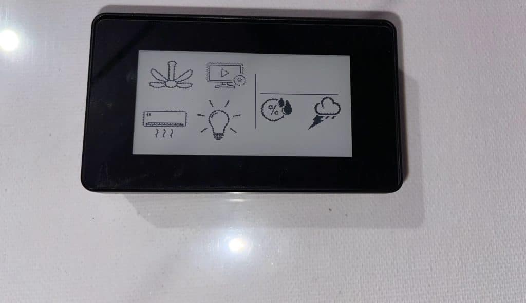 e-Ink-based IoT Touch Switch | Full Electronics Project