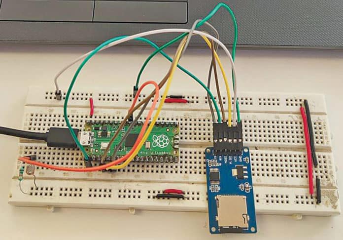 Data Logging Using microSD And Raspberry Pi Pico