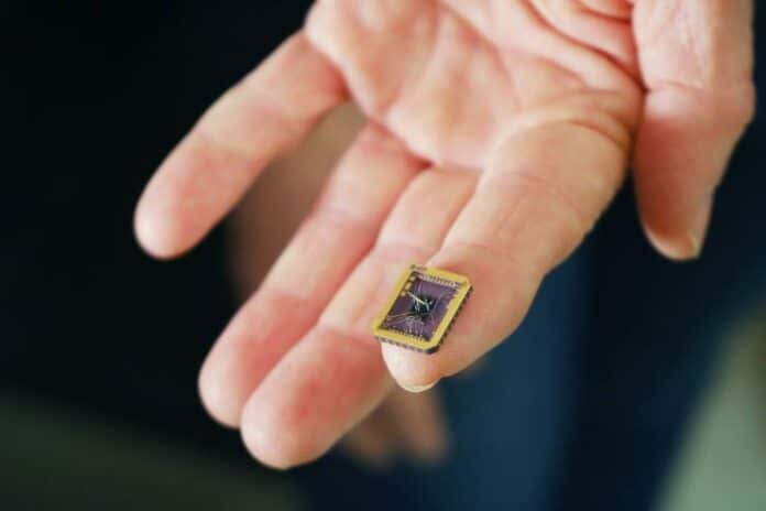 Graphene To Be The Future Of Electronics! - Electronics For You ...