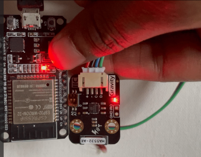 Building Thunder Distance Detection Device using ESP32