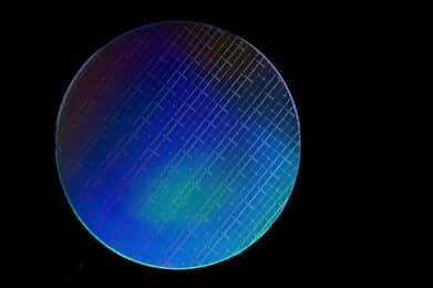 Intel Releases Quantum Software Development Kit Version 1.0 To Grow ...
