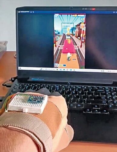 Arduino-Based Gaming Glove Transform Your Gaming Adventure