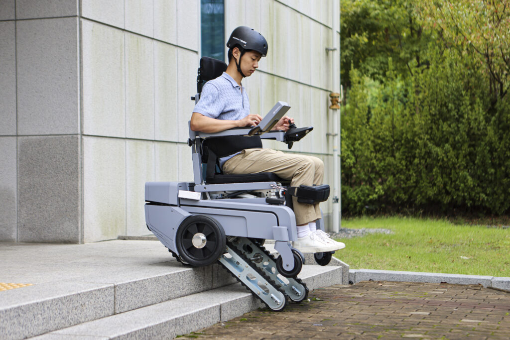 Robot Wheelchair Technology Assists People With Lower-Limb Disabilities
