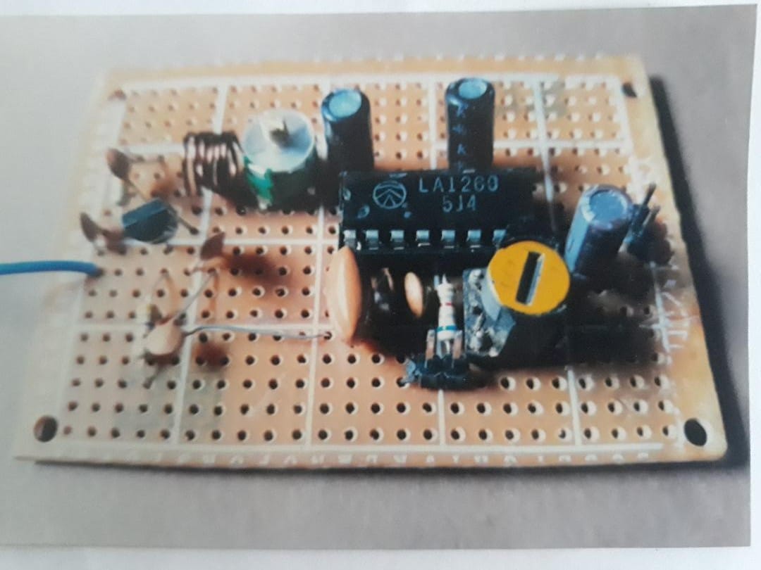Simple FM Radio Using LA1260