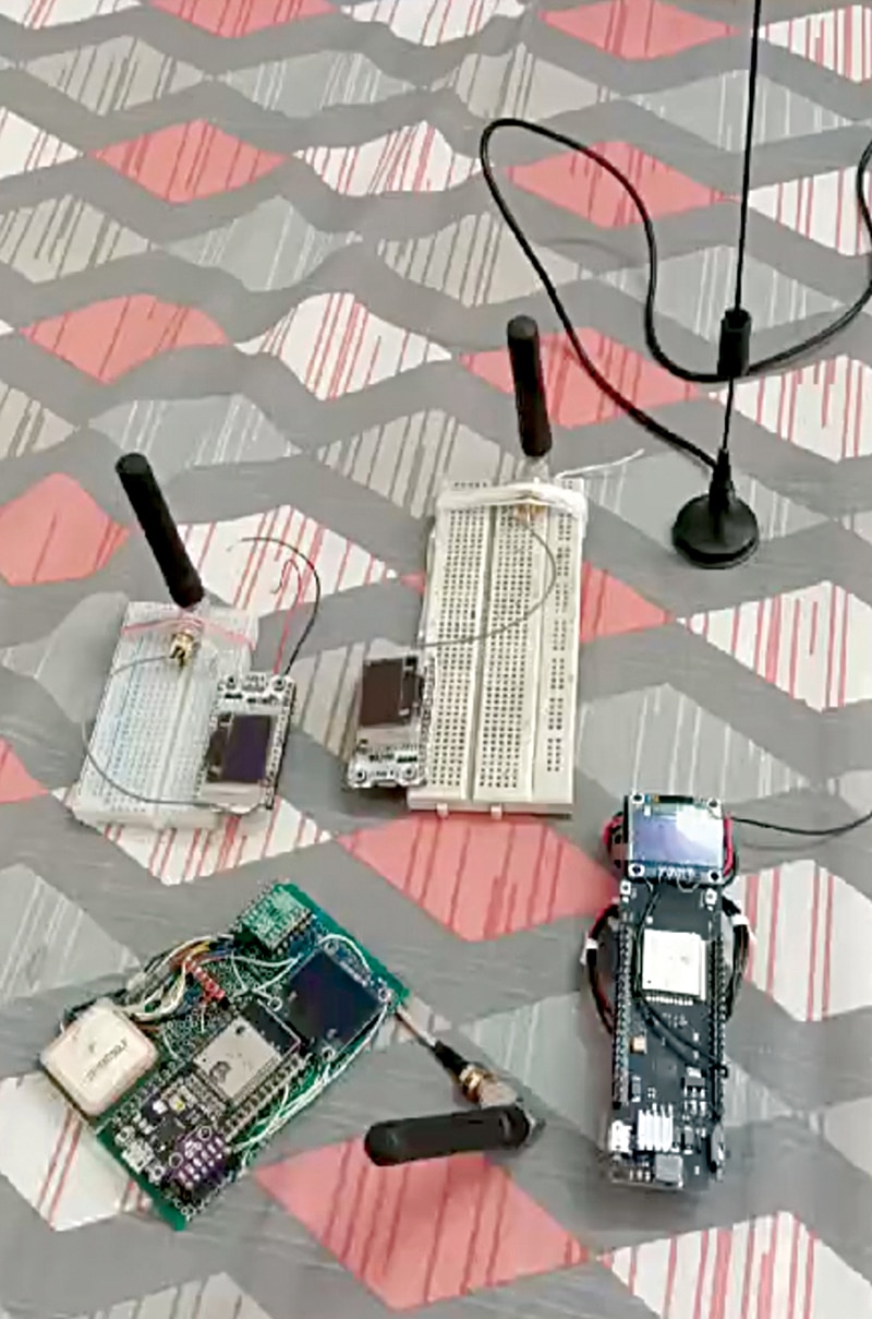 Creating Meshtastic Network of Inexpensive LoRa Radios