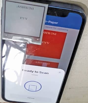 Batteryless E-Paper Displays and Energy Harvesting Methods