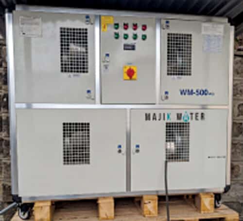 Innovative Air-to-Water Technologies - Extracting Water from Air