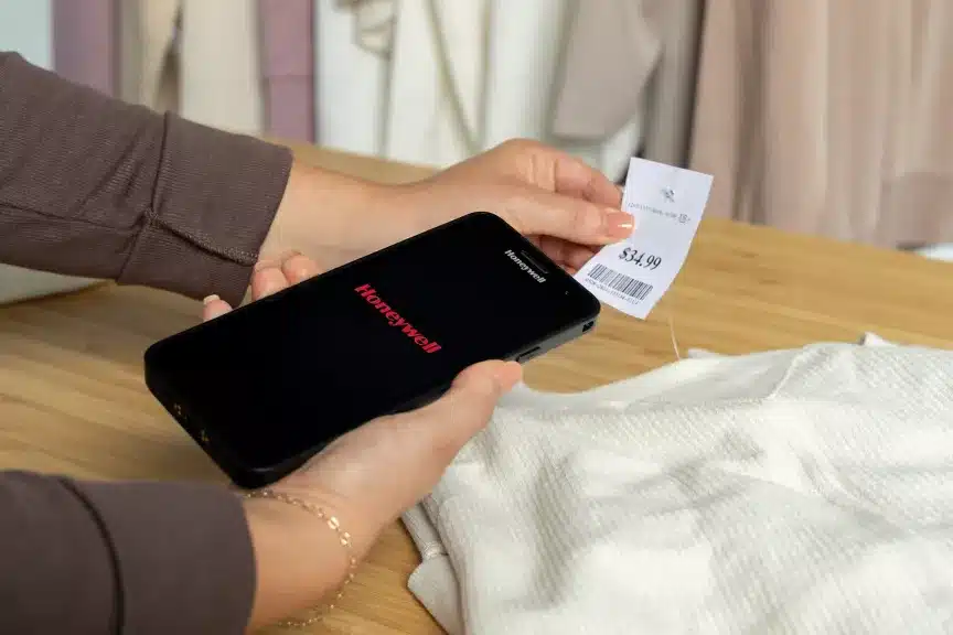 AI-Enabled Handheld Devices For Workforce Efficiency - Electronics For ...