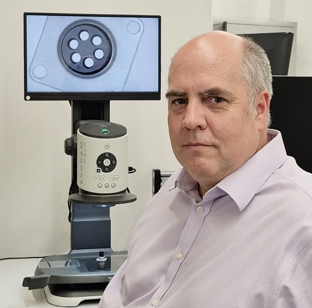 Revolutionising Microscopy: How Vision Engineering Is Reshaping ...