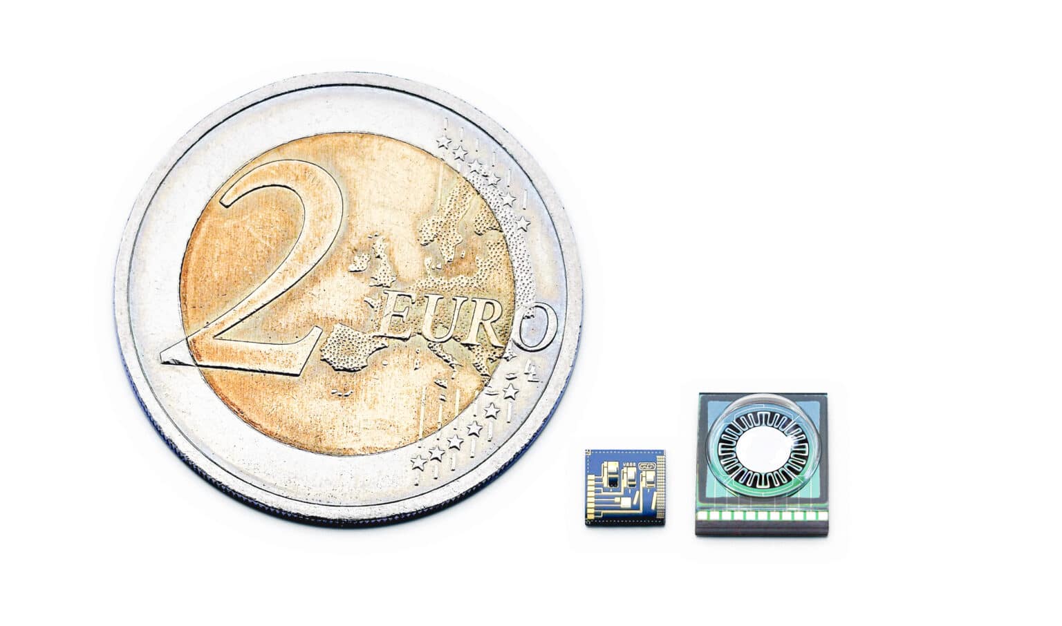 The Most Compact 2D MEMS Evaluation Kit