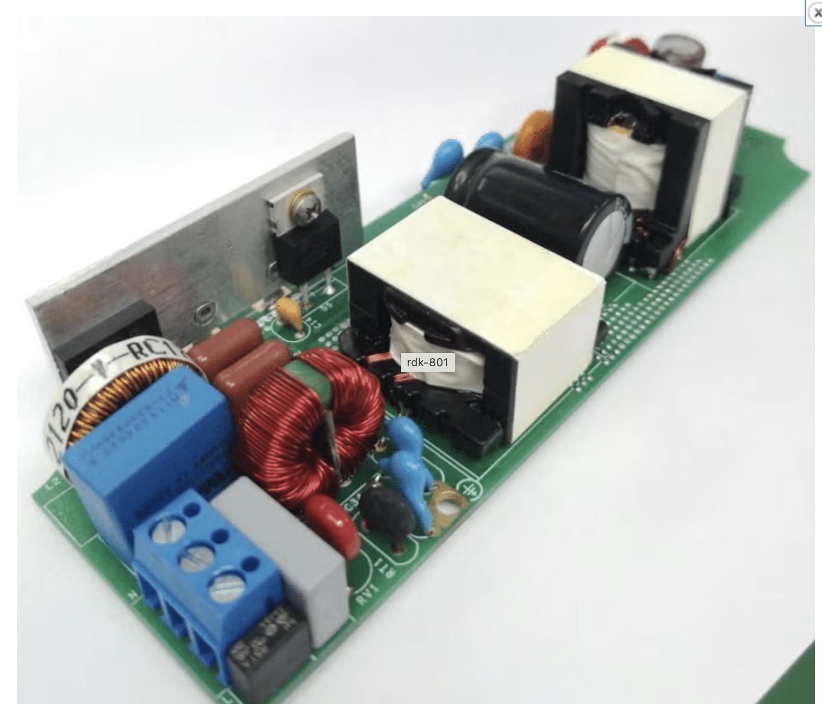 100 W Flyback LED Ballast Reference Design