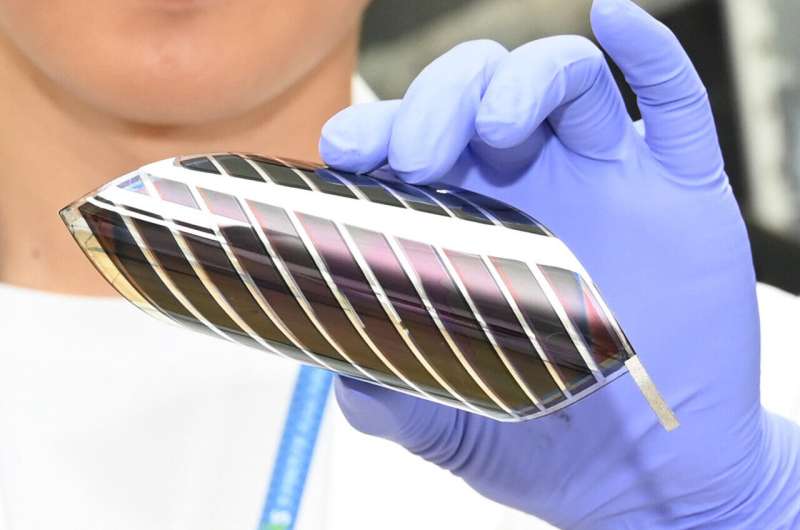 Flexible Solar Cells Work In Humid Air