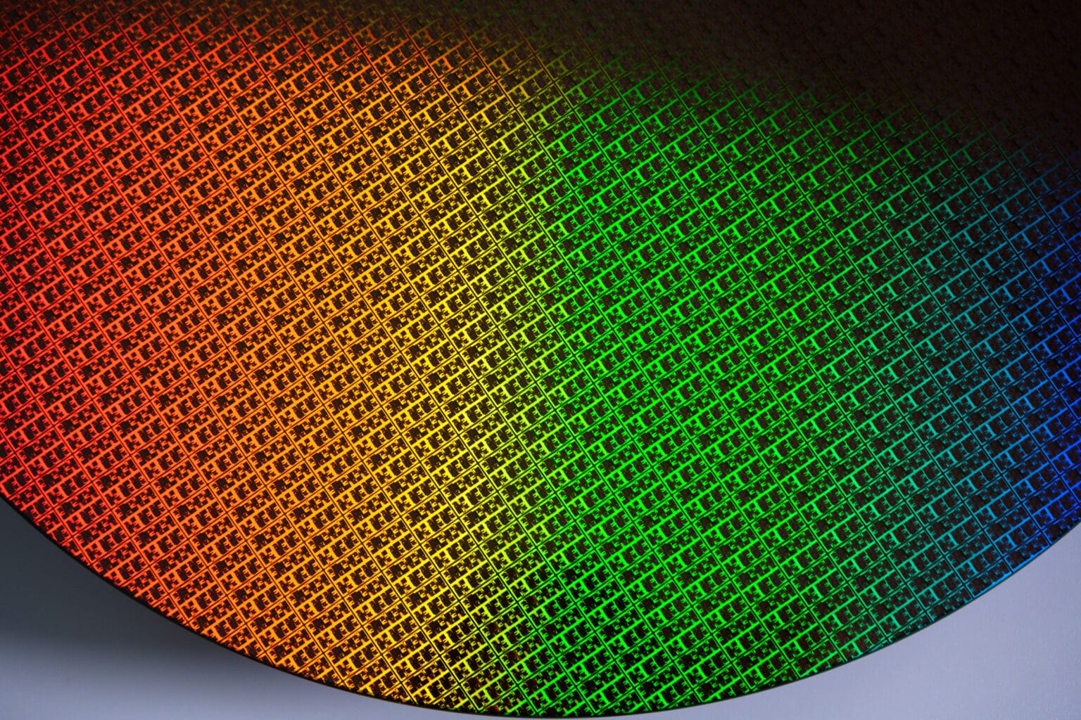 Advanced chip design improves speed and efficiency - Electronics For You